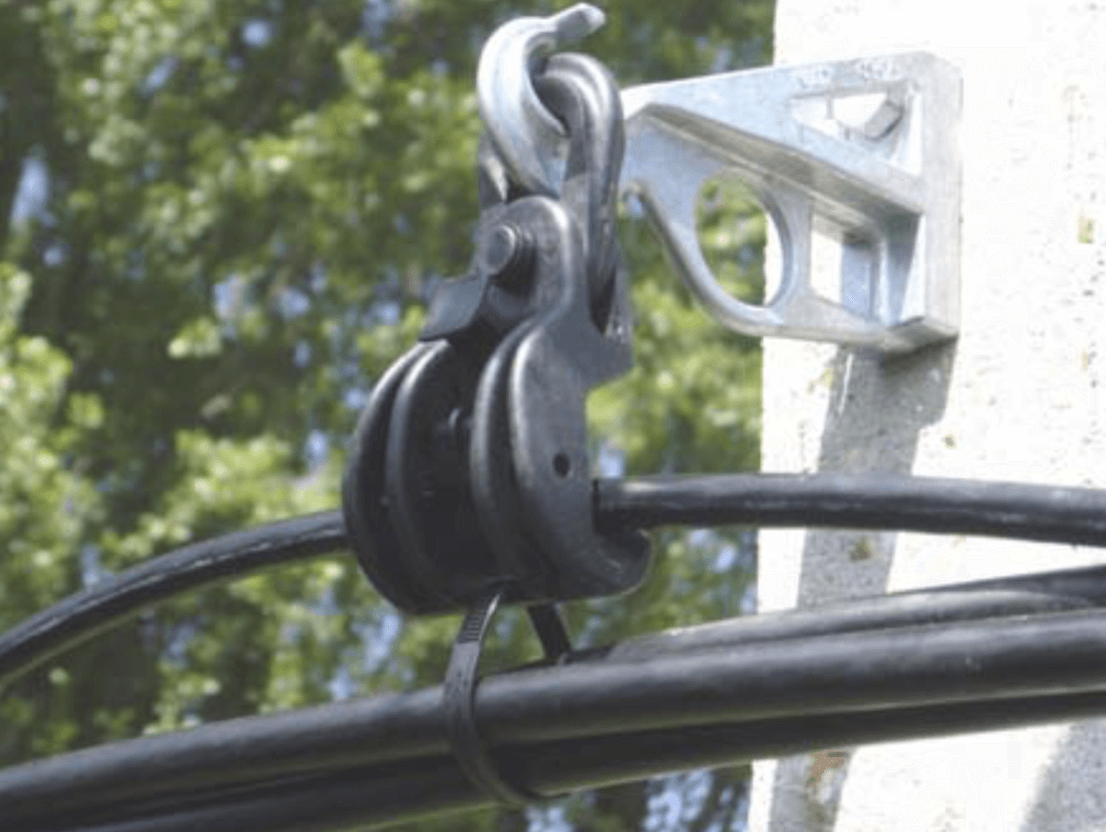 China ES54-14 ABC cable Suspension Assembly Clamp With Bracket ...